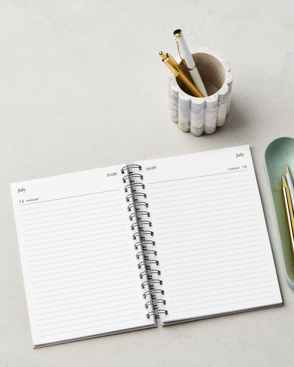 What’s the difference between a weekly and a daily diary? | Martha Brook