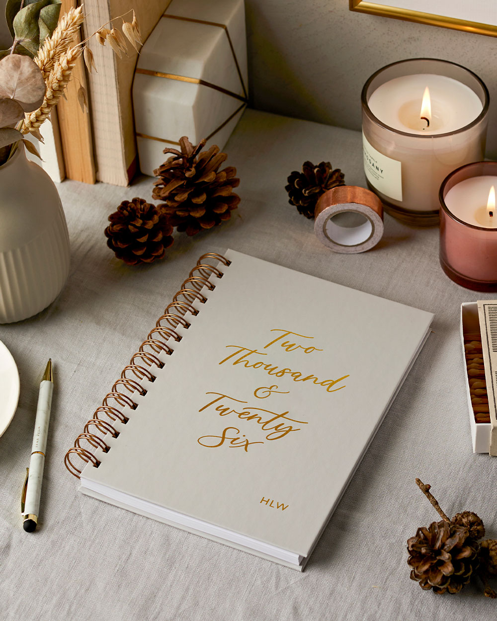 What’s the difference between a weekly and a daily diary? | Martha Brook
